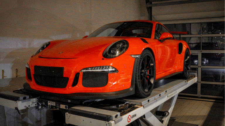 How Hybrid Technology is Transforming the Luxury Car Market: The Future ...